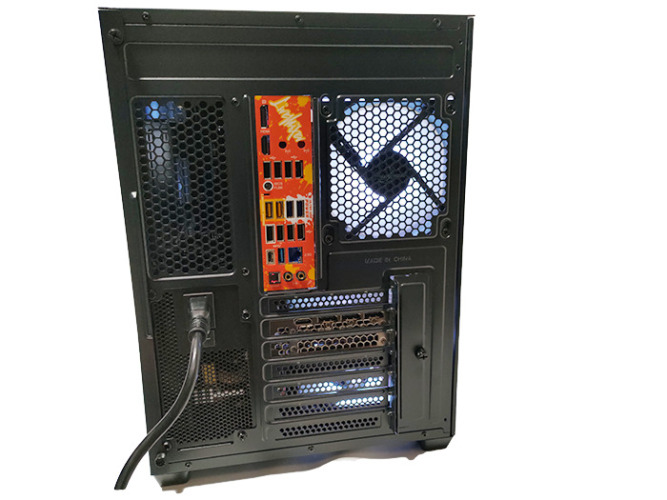 Astromeda Streamer(ストリーマー)レビュー。配信向けの強力なマザボが特徴のゲーミングPC | おっさんゲーマーどっとねっと